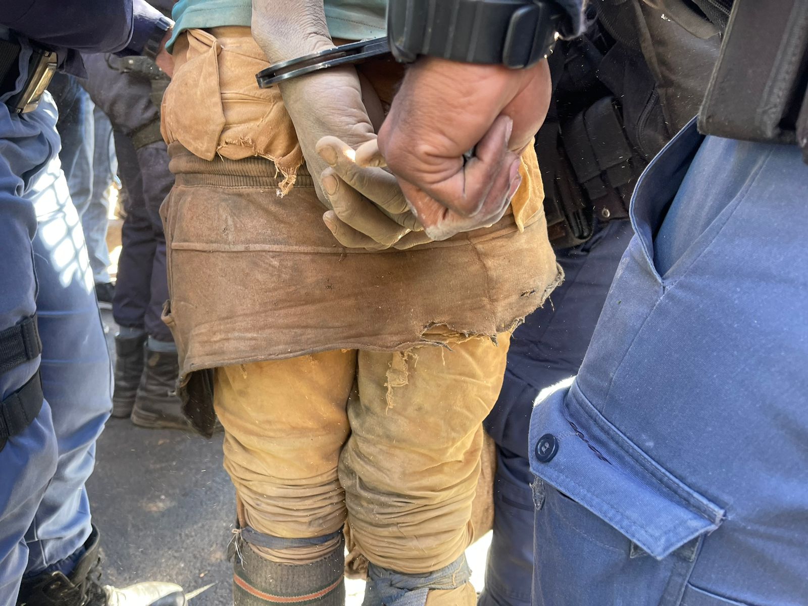Riverlea residents welcomes intensified police operations on illegal ...